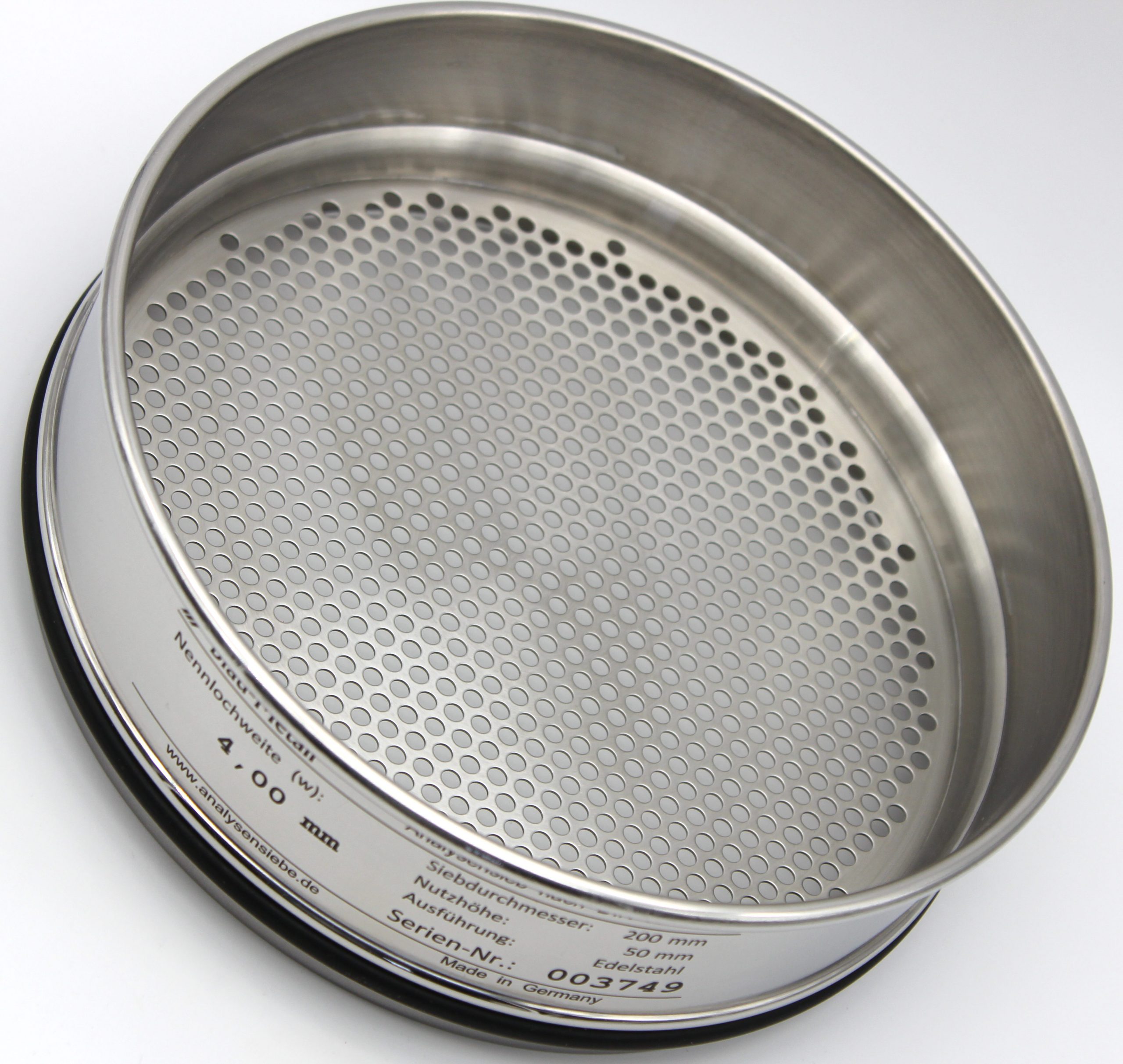 ISO 3310 2 RV 4 Blau Metall Laboratory Sieves